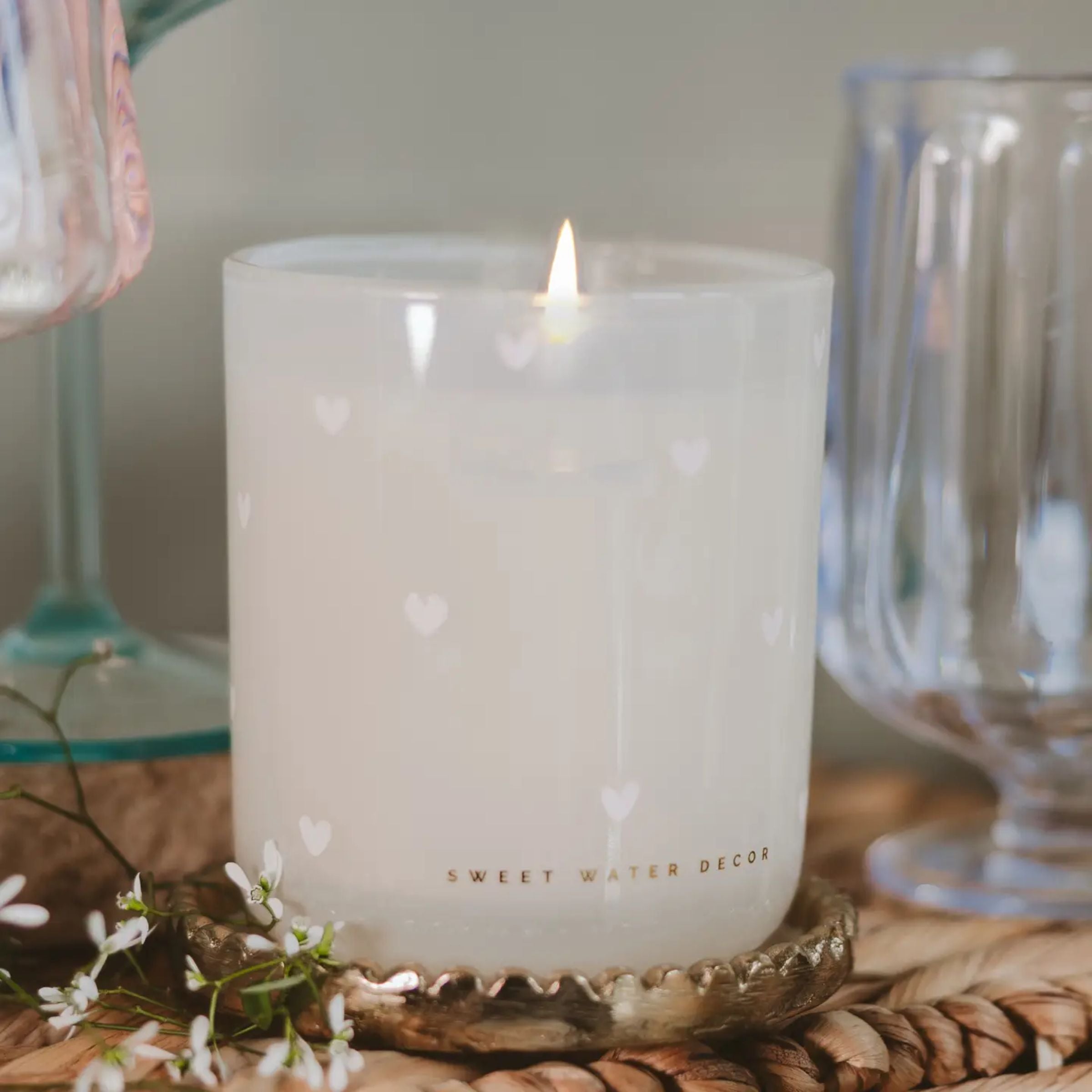 All Over Hearts Candle – Simone & Ivy