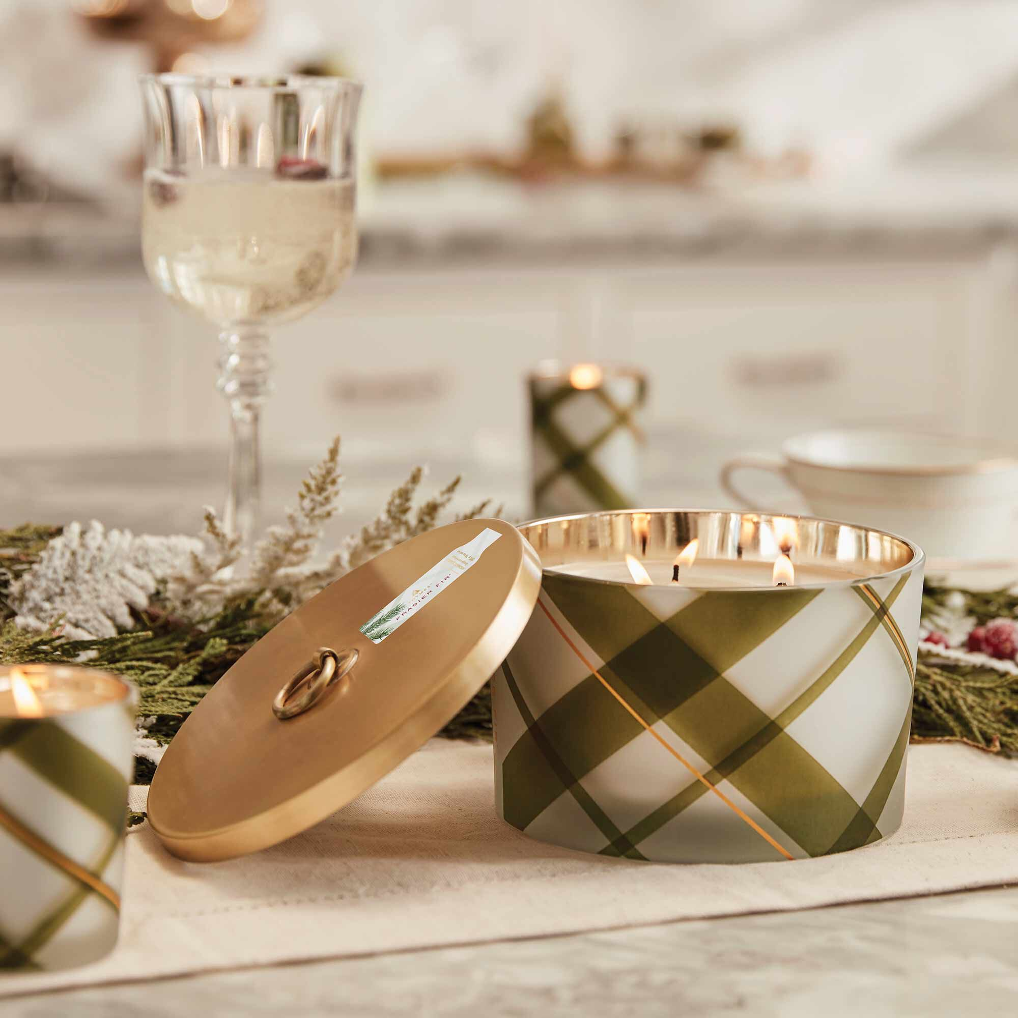 Frasier Fir Frosted Plaid Candle | 3 Wick – Simone & Ivy