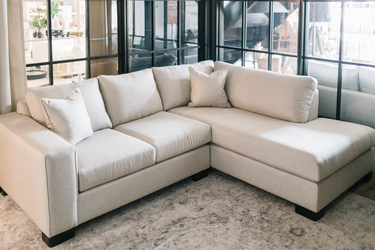 Jocelyne Collection – Simone & Ivy