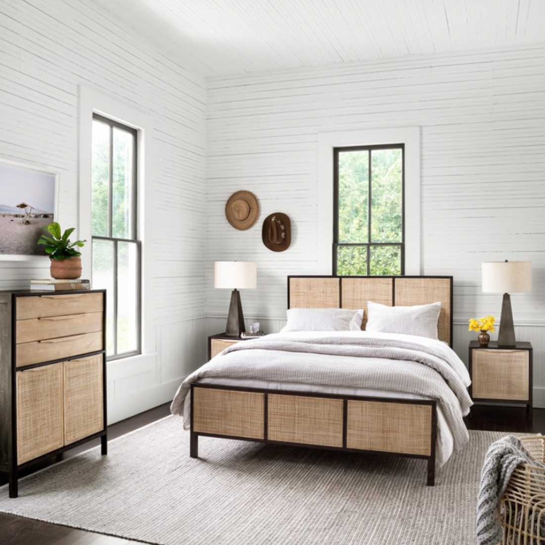 Sybil Bed – Simone & Ivy